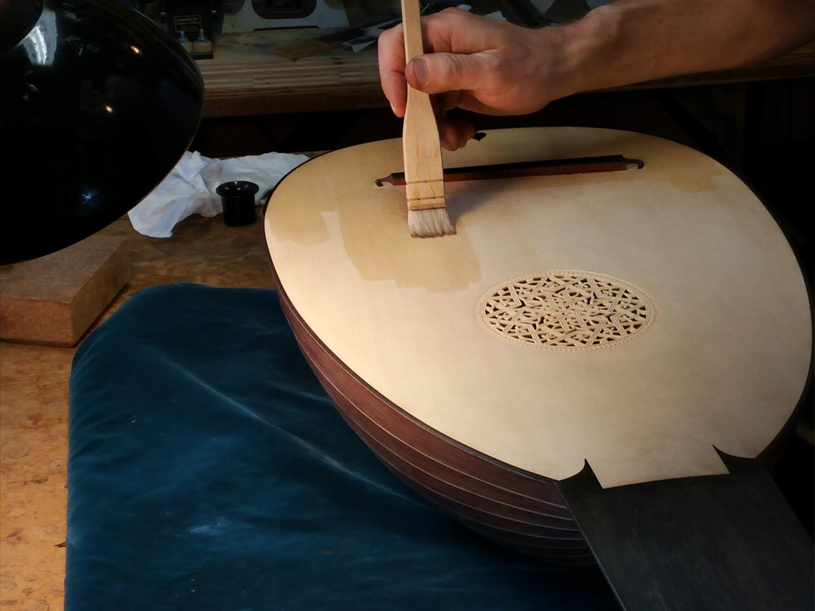 The Lute's Progress,: Building a 13 Course Lute, Start to Finish, 17 ...