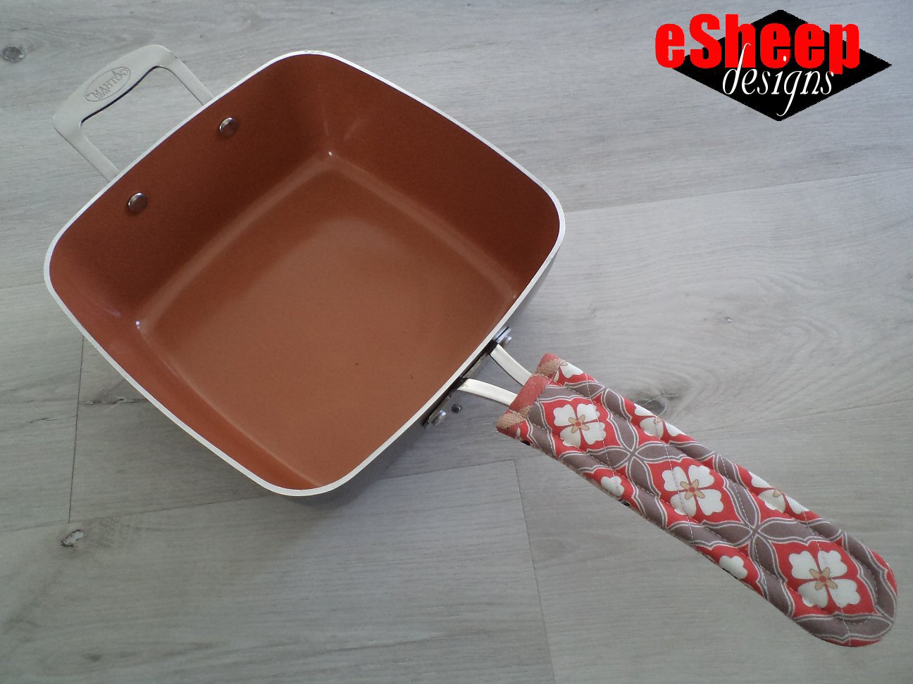 eSheep Designs: Quasi-Tutorial: Gotham Steel Square Pan Handle Cover