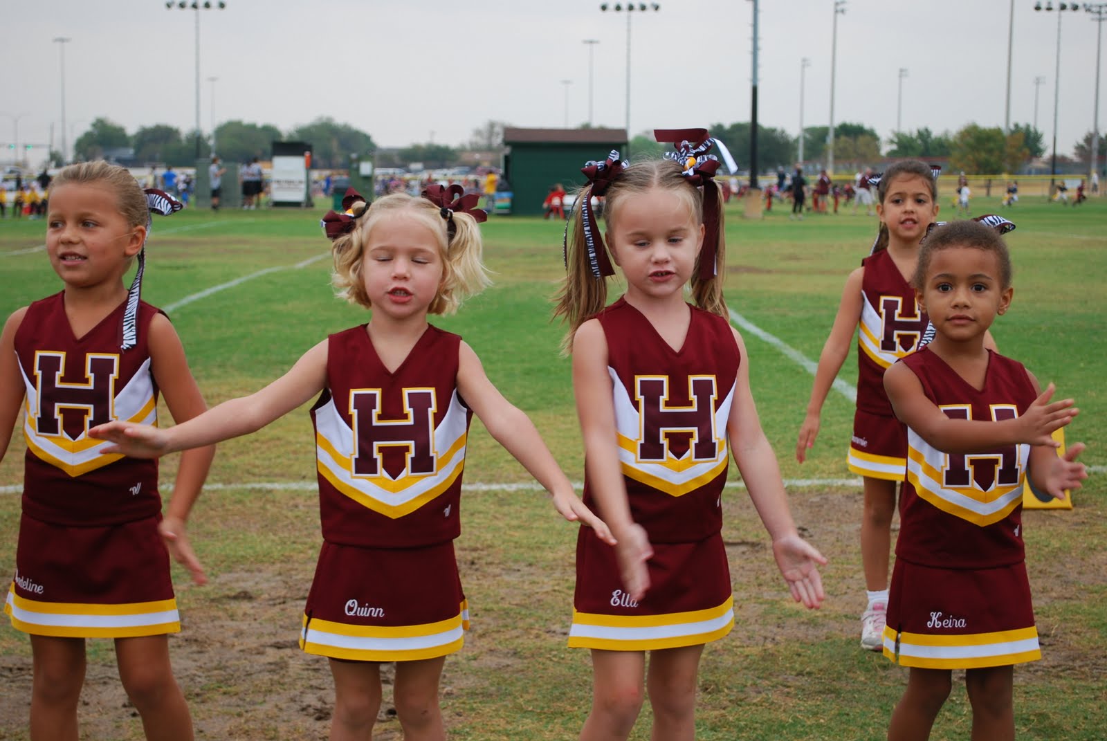 Starring the Stewarts: A Day Full of Cheer!!