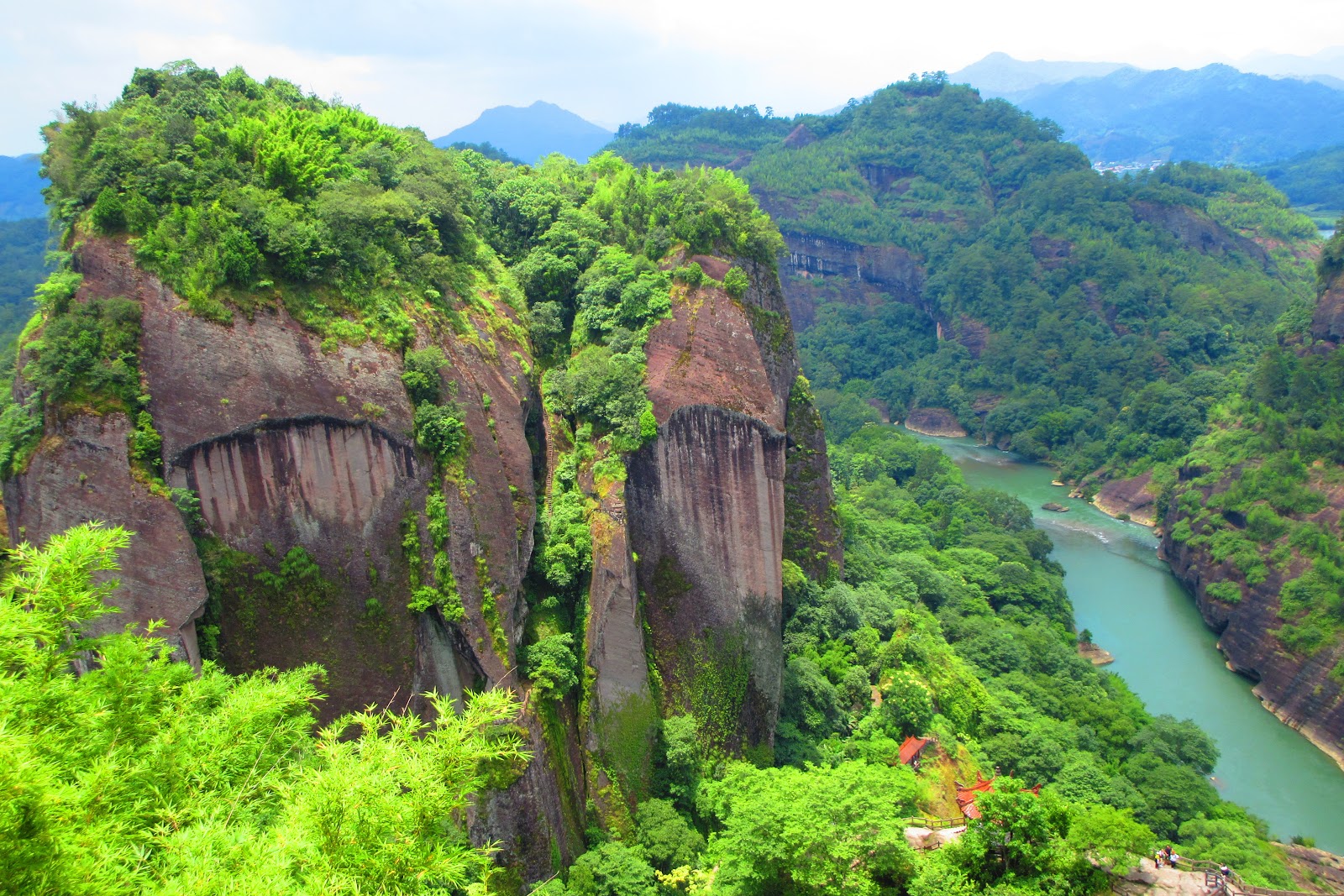 Travel Guide Budget and Itinerary for Wuyishan - The Wandering Juan