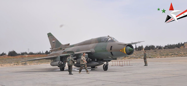 Jet & Prop by FalkeEins: Syrian Su-22 Fitters al -Sheyrat AB using S-8 ...