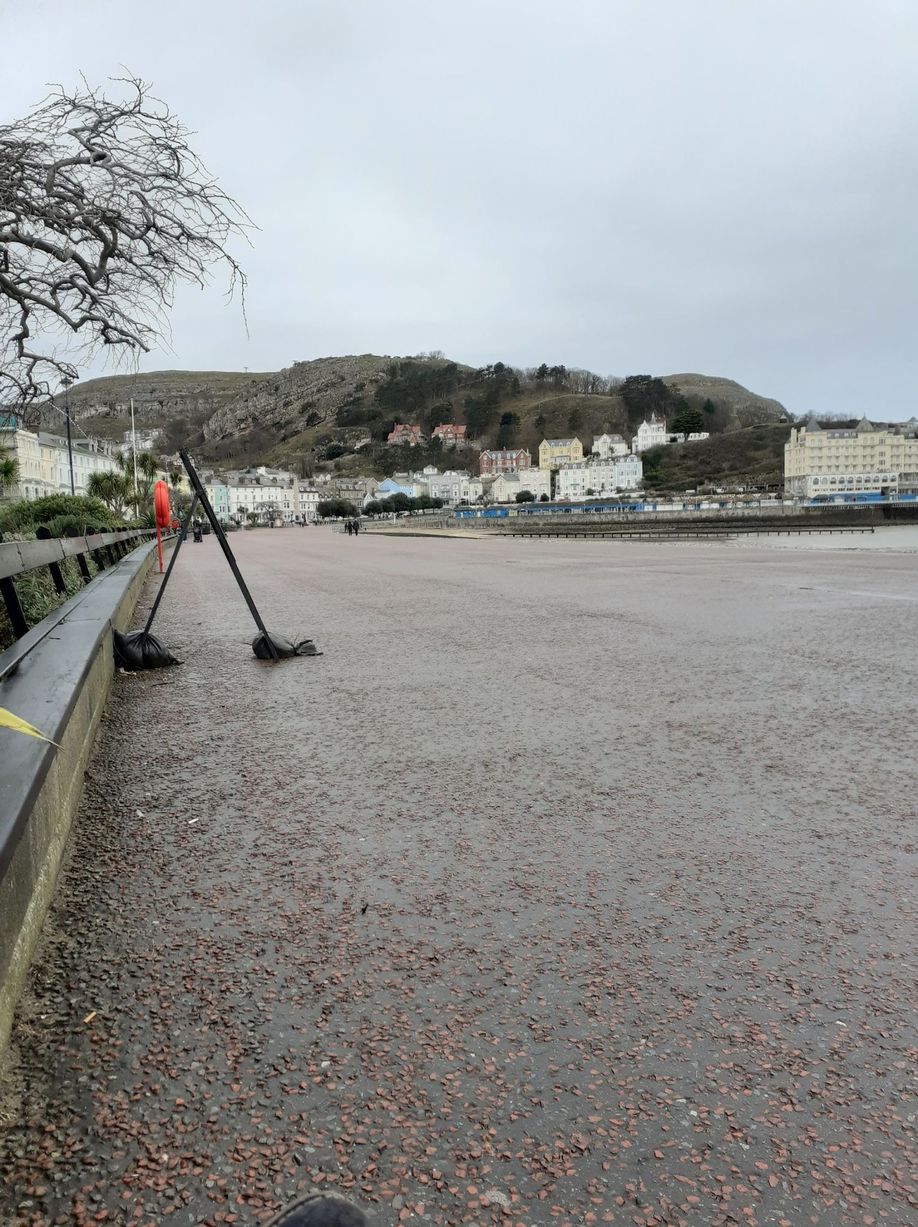 Llandudno Apocalyptic Pictures Show Llandudno As A Ghost Town With Empty High Street And llandudno-apocalyptic-pictures-show-llandudno-as-a-ghost-town-with-empty-high-street-and