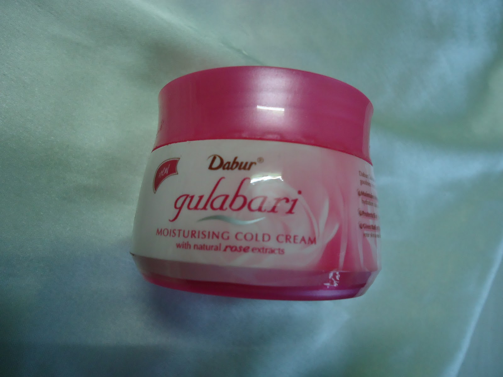 Dabur Gulabari Moisturising Cold Cream Review - New Love - Makeup