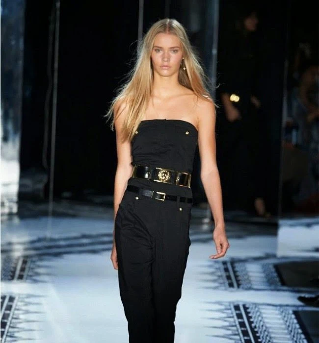 Versus Versace Spring 2015 Fashion Show