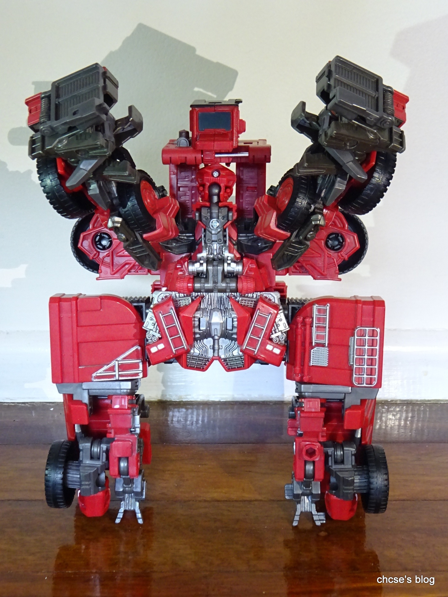 ChCse's blog: Toy Review: Transformers Generations Studio Series Devastator