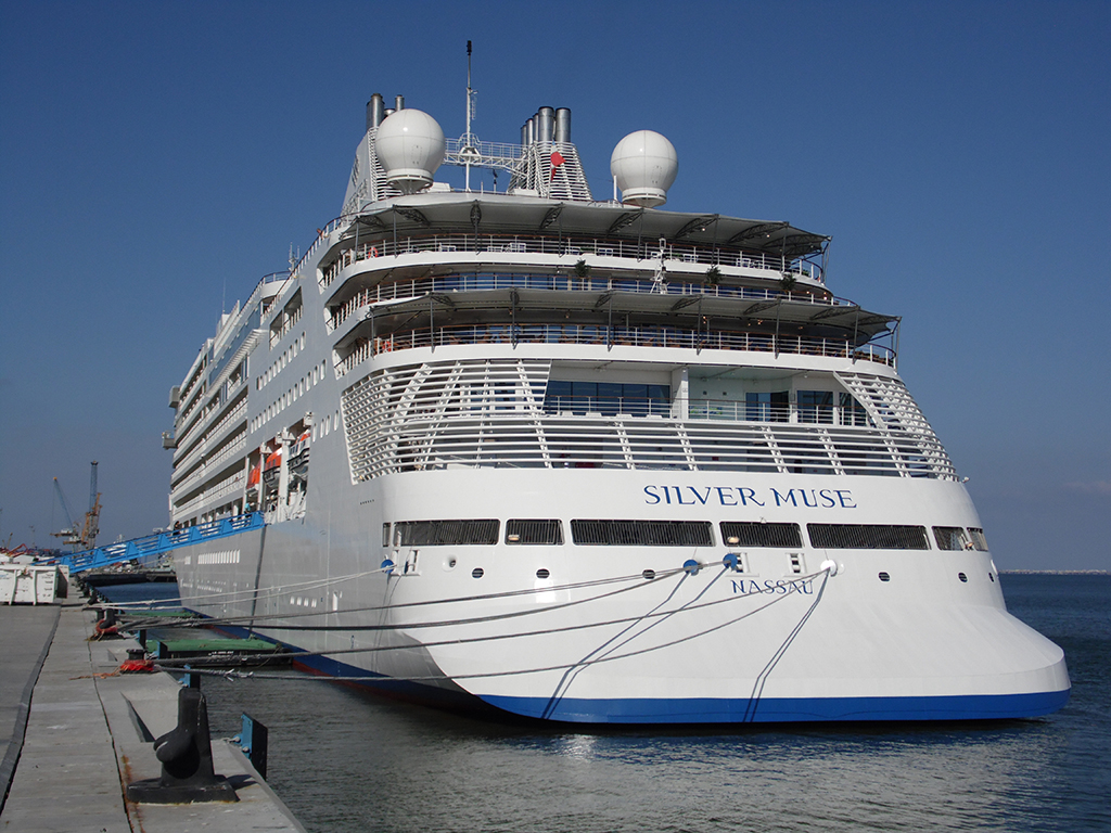 barconauta: A estreia do Silver Muse