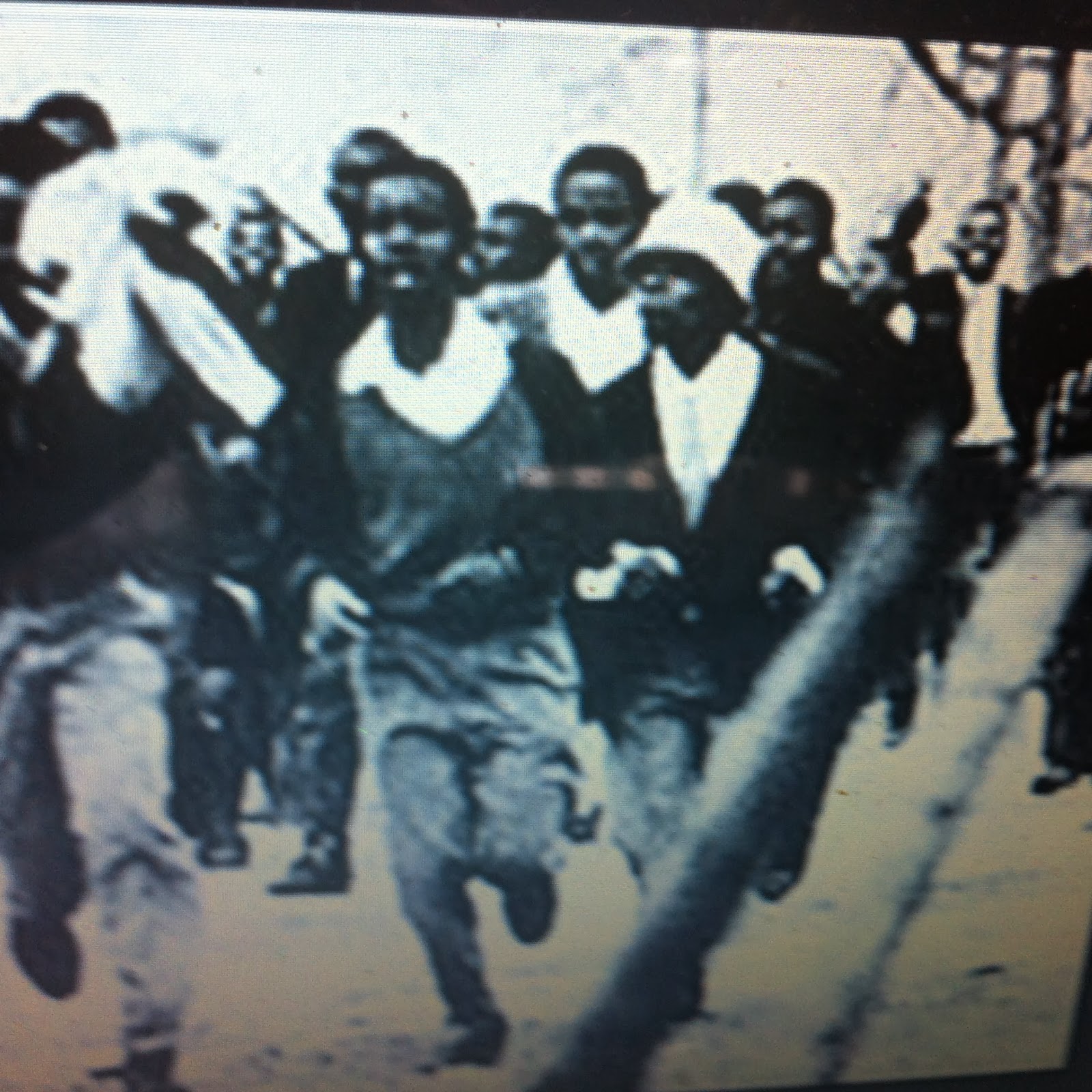 THE BLACK SOCIAL HISTORY:: BLACK SOCIAL HISTORY : THE SOWETO MASSACRE ...
