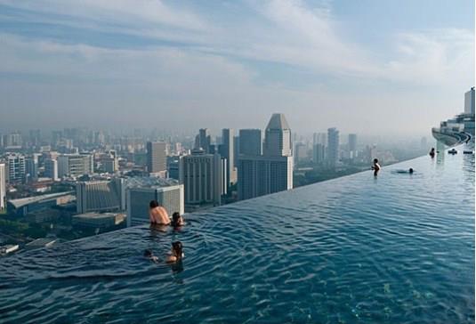 worldzone7: Singapores Skyscraper Infinity Pool