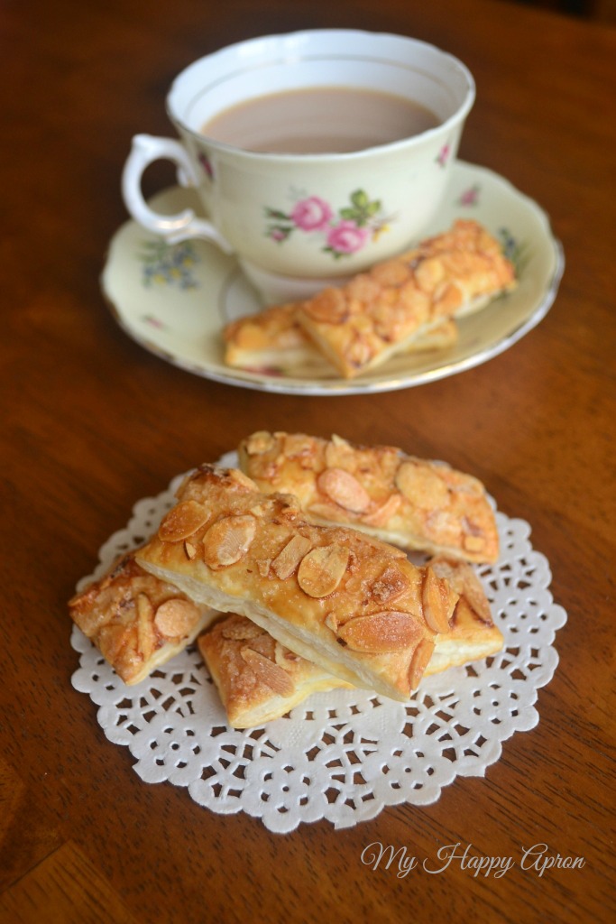 My Happy Apron: Almond Puff Pastries