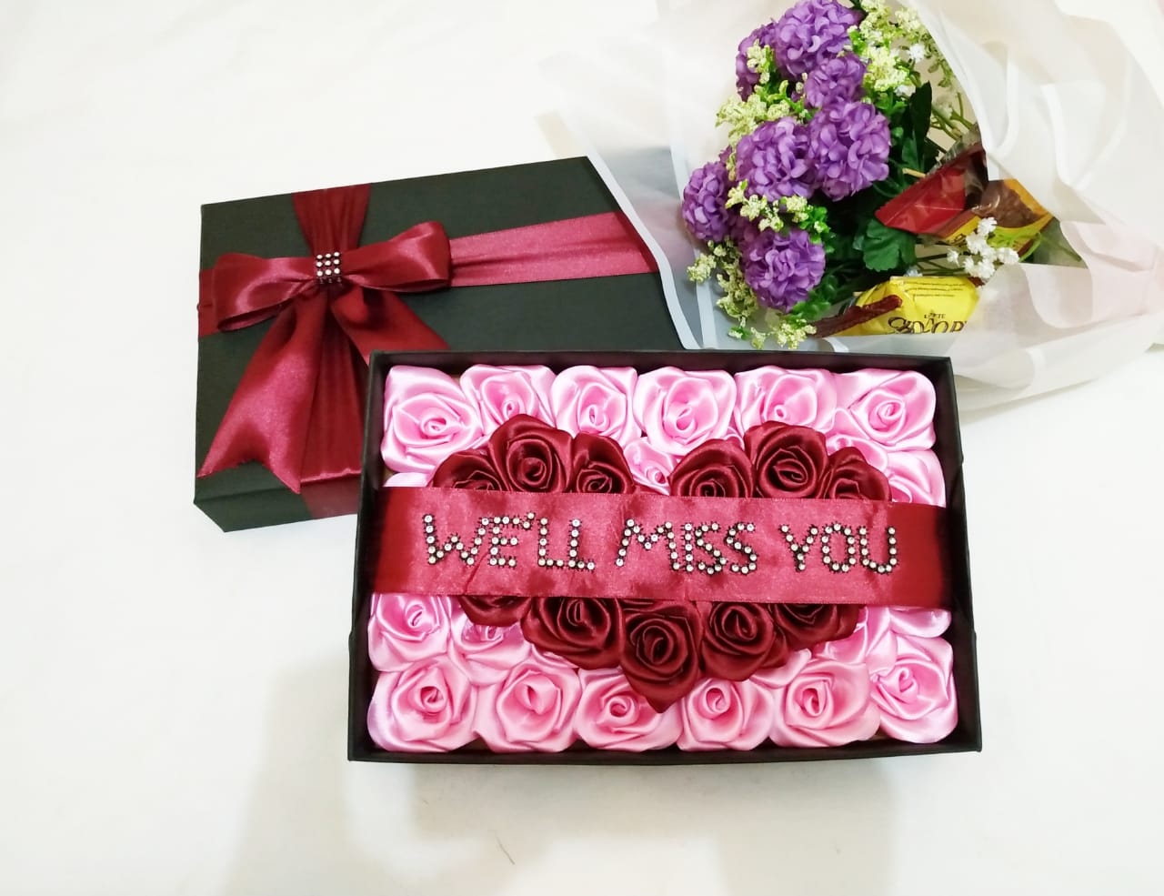 Bunga Wisuda Tangerang I Bunga Box FF30 - Jual bunga handmade