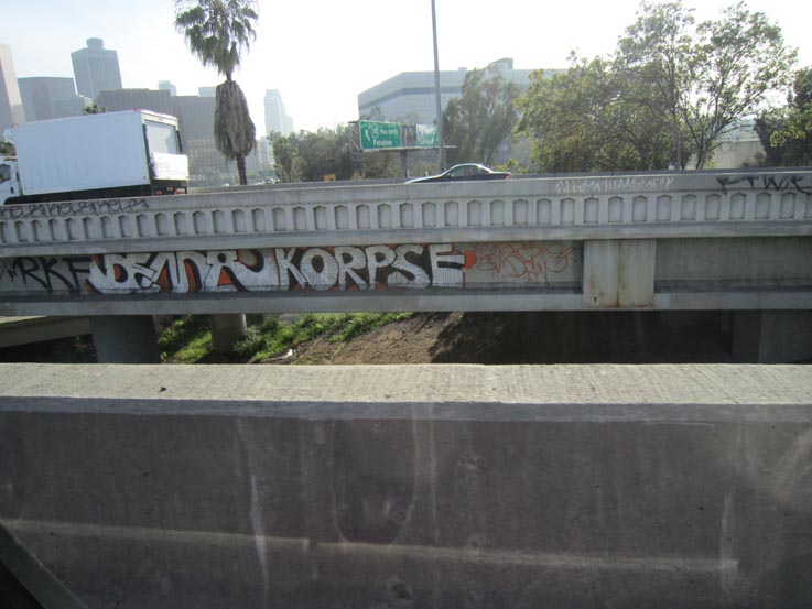 MELROSEandFAIRFAX: Los Angeles Freeway Graffiti