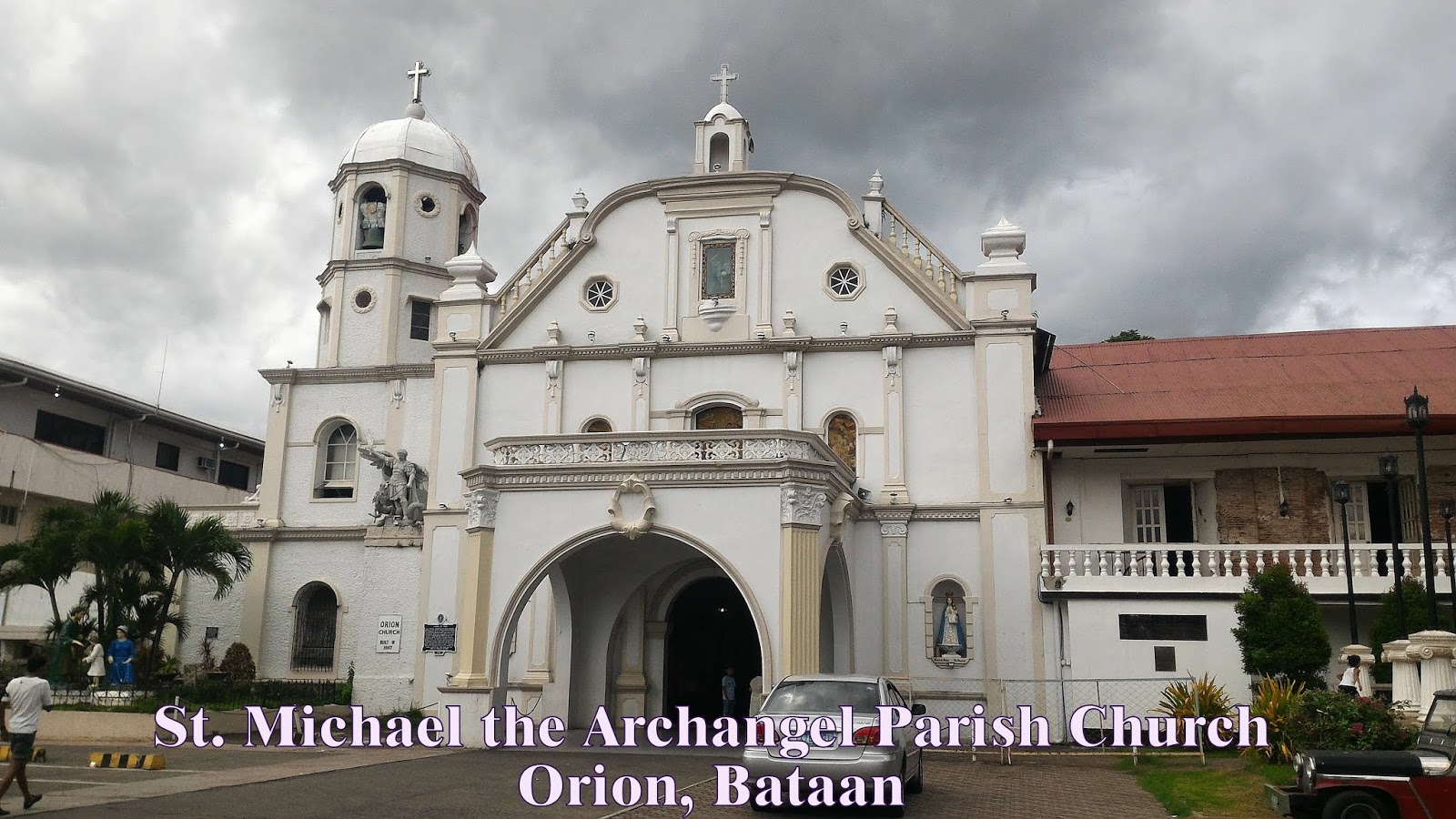 BEACHES AND CHURCHES: THE CHURCHES OF BATAAN