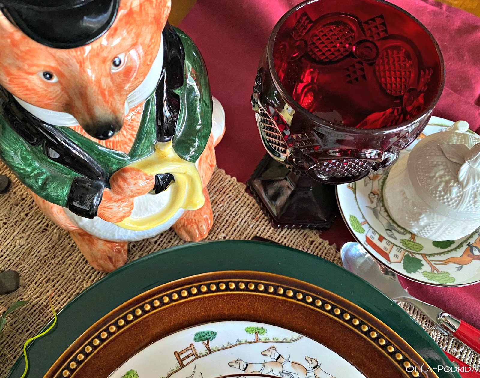 Olla-Podrida: "Hunting" for Dinner Tablescape