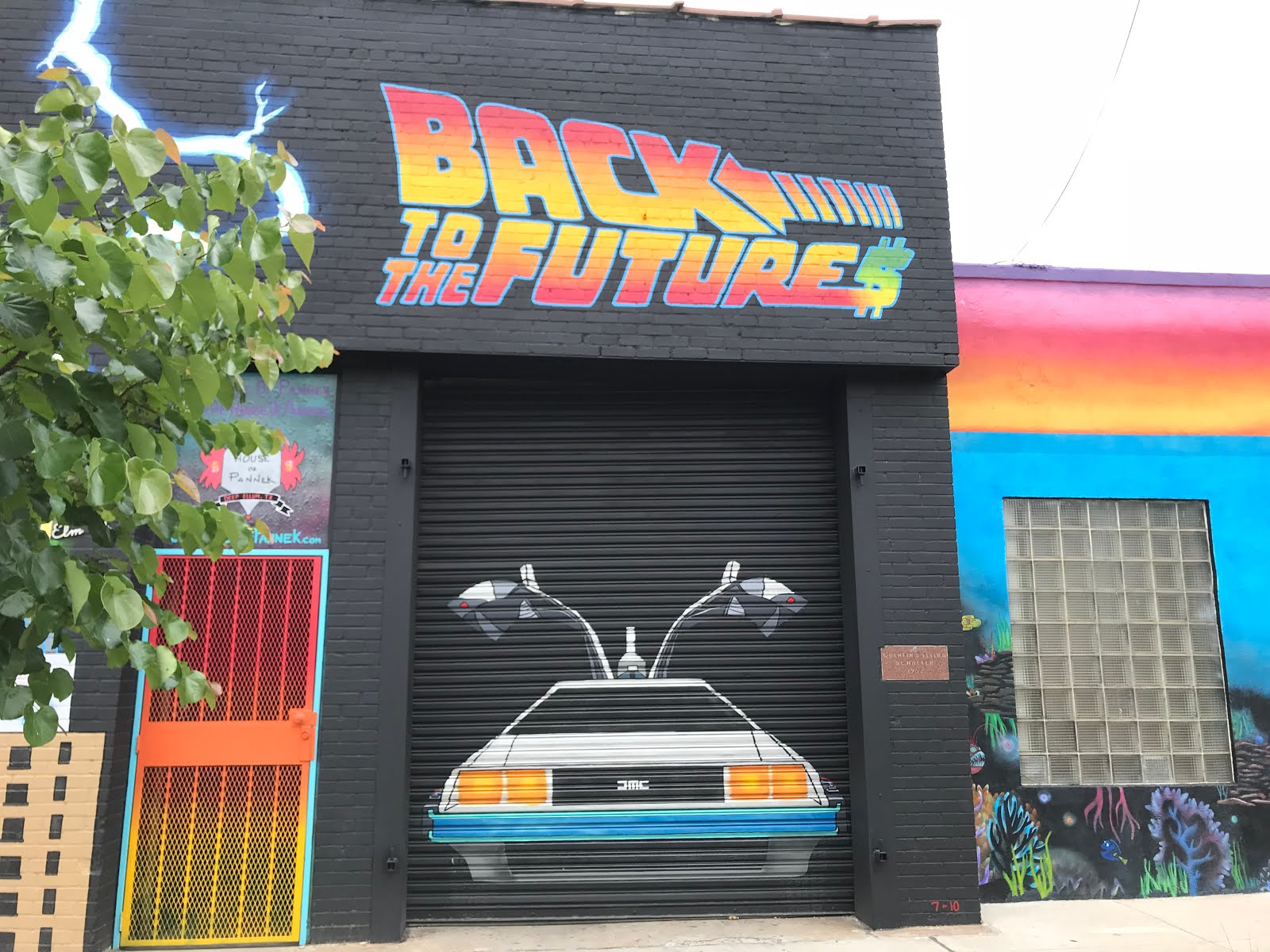 The Ultimate list of Dallas Murals & Exactly Where You Can Find Them!