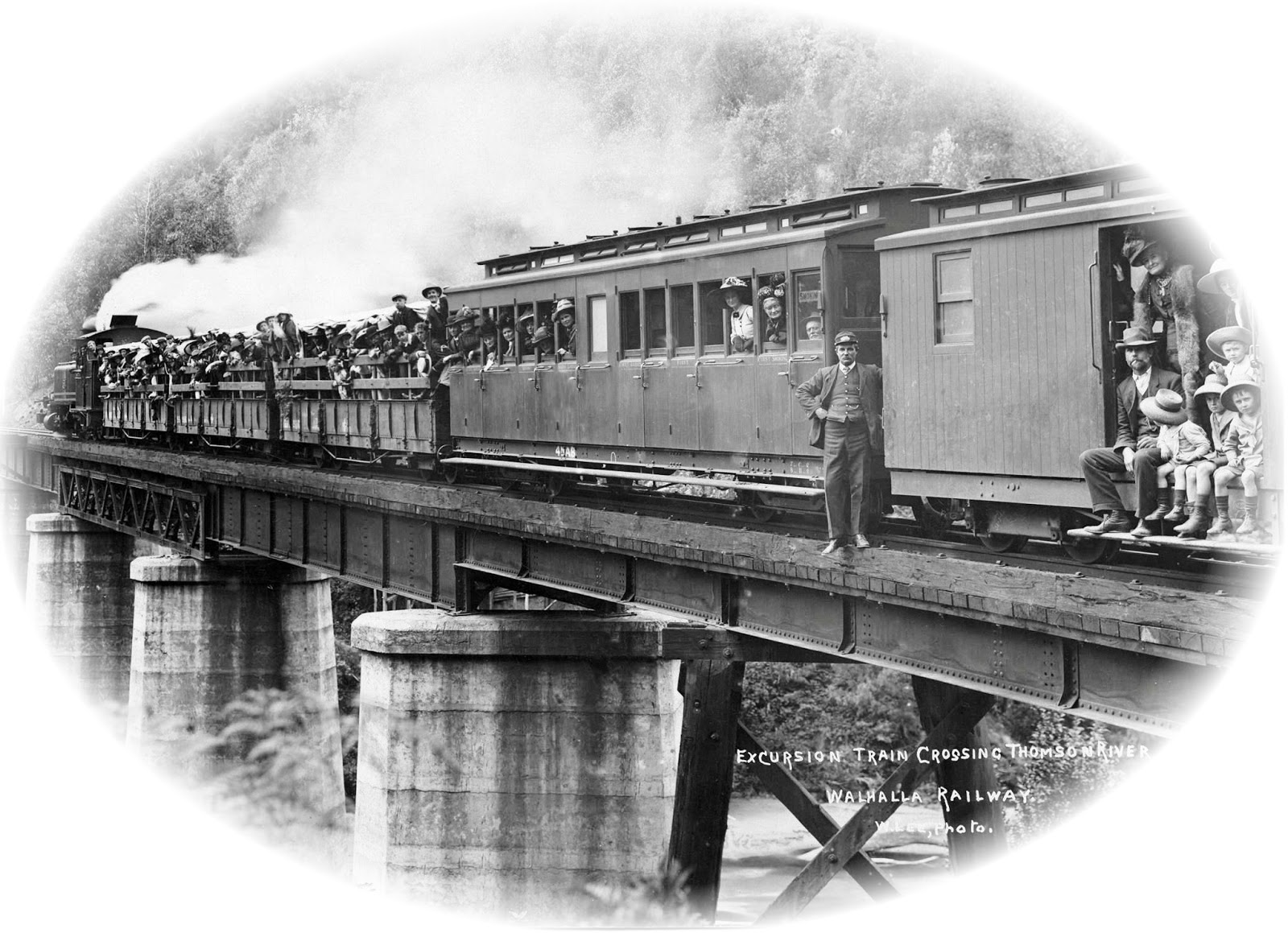 .: Thomson River Bridge - 1