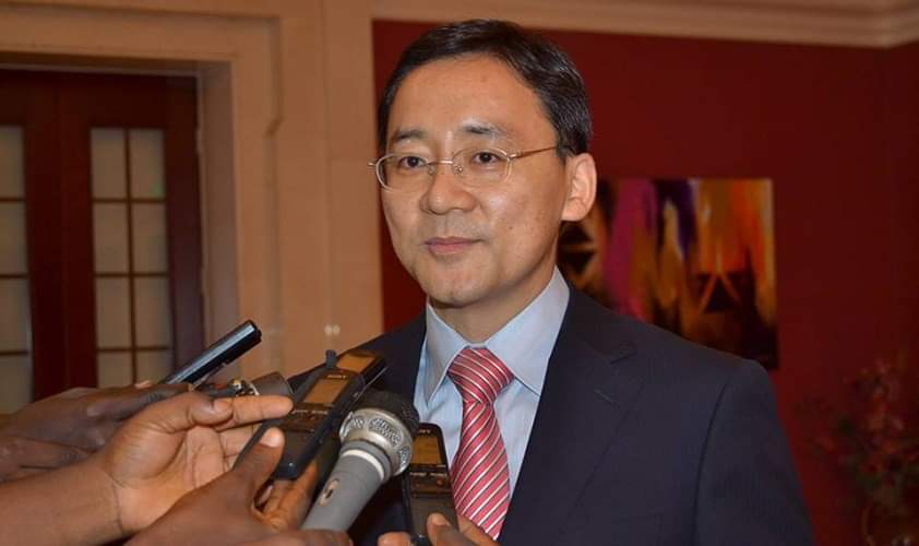 FALADEPAPAGAIO : JIN HONG JUN GARANTE QUE BOLSEIROS GUINEENSES NA CHINA ...