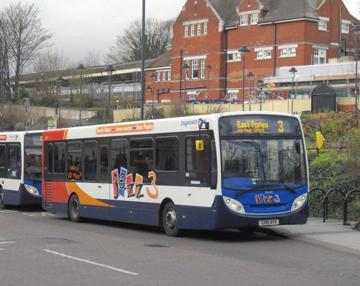 Southern England Bus Scene: Basingstoke's new Enviros
