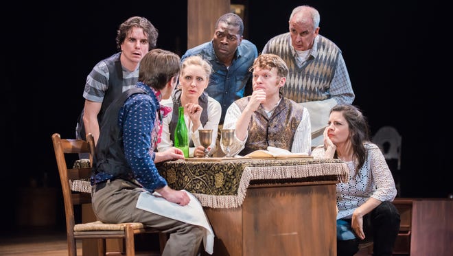 What Is Chamber Theater? - Free Study Guides for Today's Students