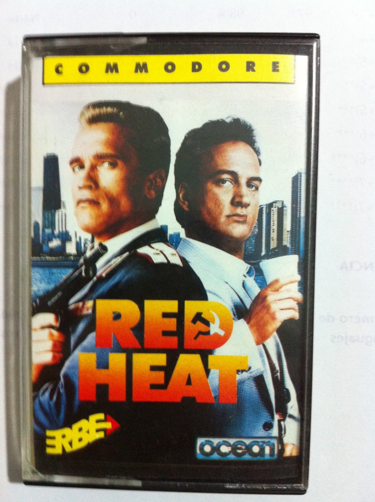 Dona una Consola: RED HEAT (C64)