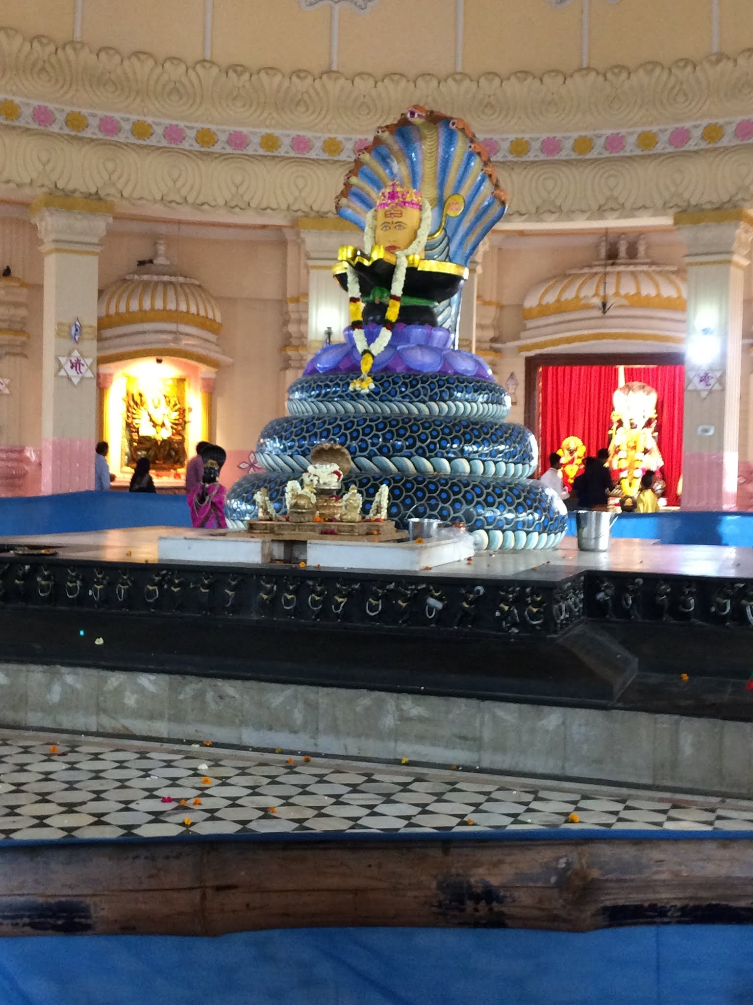 Chhatarpur Temple New Delhi - Unique places to visit in India