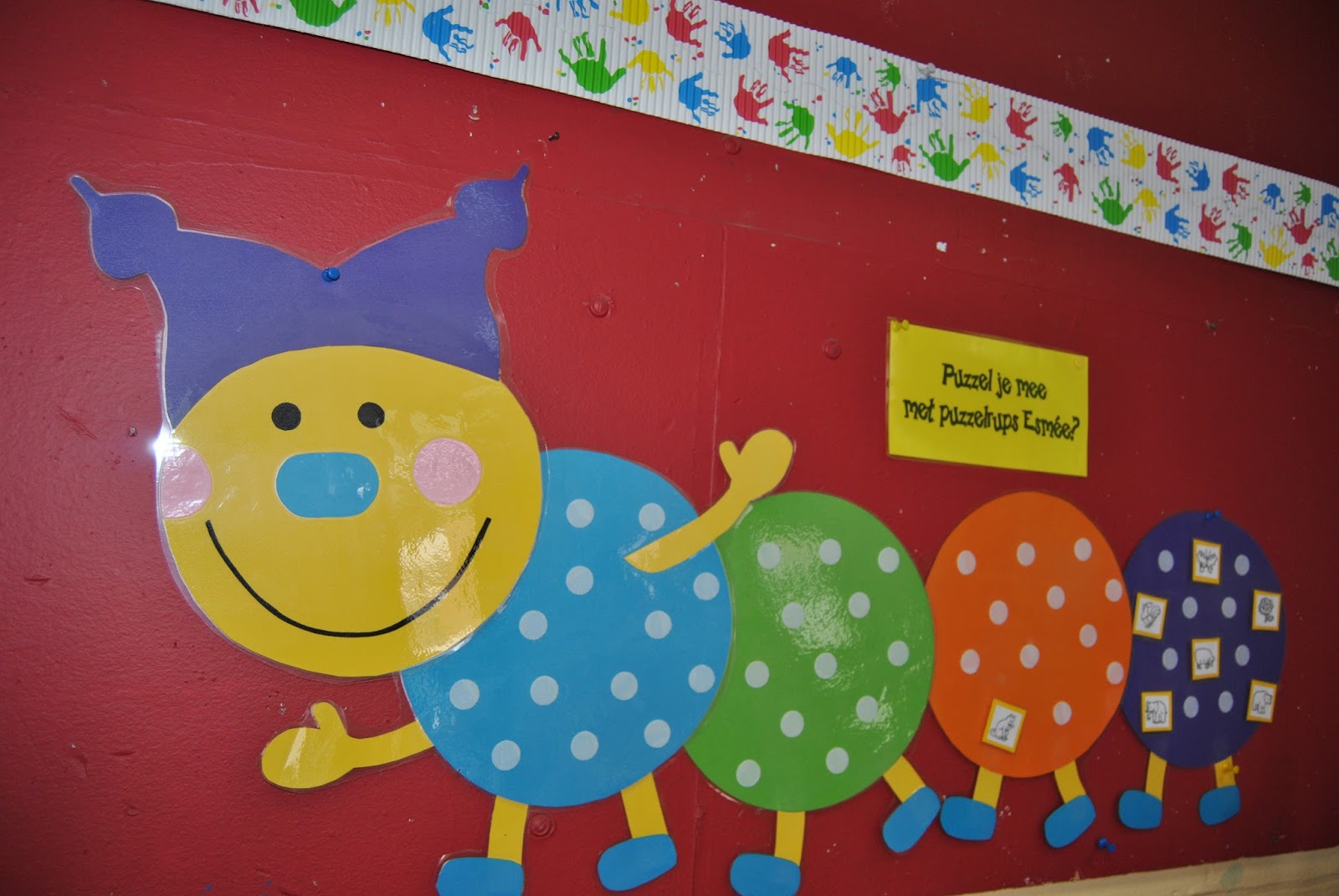 welkom in de Julesklas: PUZZEL JE MEE MET DE PUZZELRUPS ESMEE