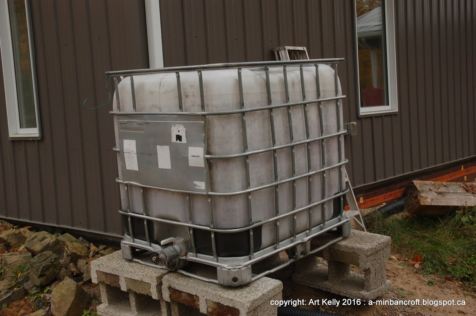 Living Off Grid - 45.05 N, 77.85 W: WATER TANKS