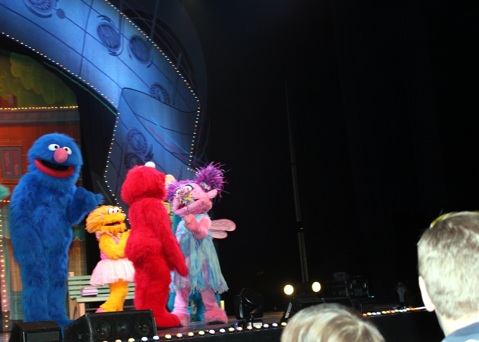 The Jordan Journeys: Elmo's House