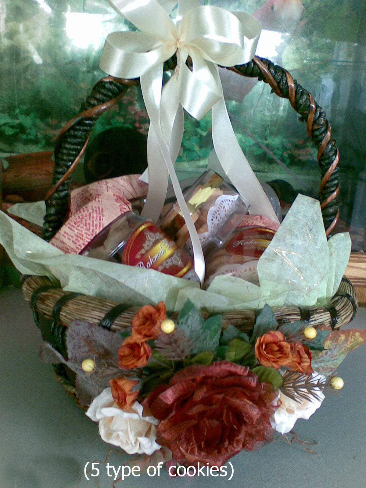 Rahmah Royale ( cookies . chocolate . candies . cakes . pastries ...