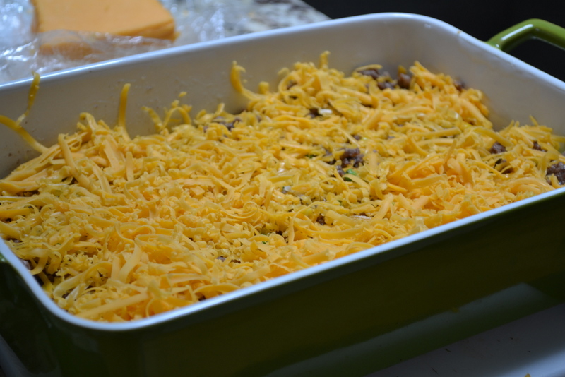 Hardly Housewives: Tater Tot Casserole aka Minnesota Hot Dish