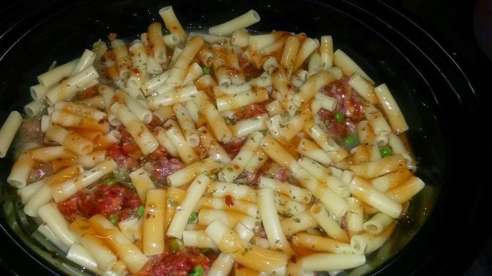LEKKER RESEPTE VIR DIE JONGERGESLAG: PASTA MAALVLEIS EN AARTAPPELGEREG