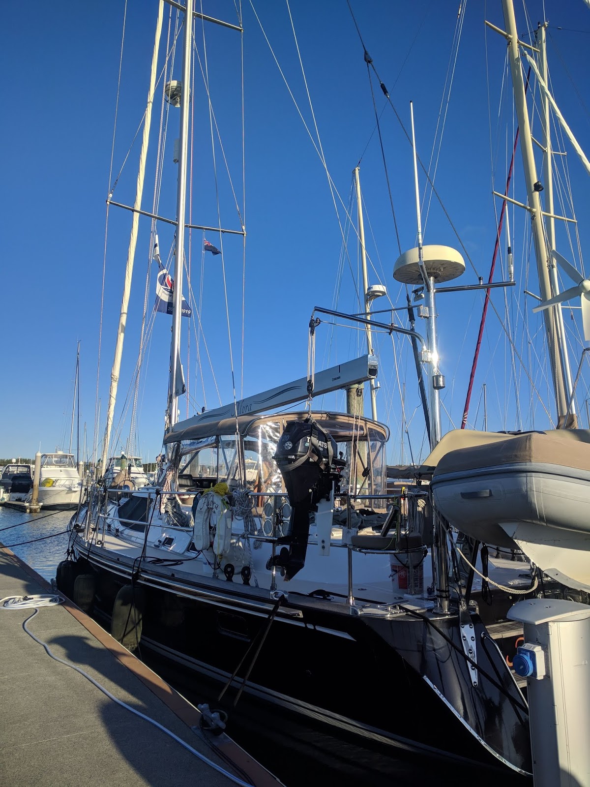 Onapua........the sailing vessel: Alora