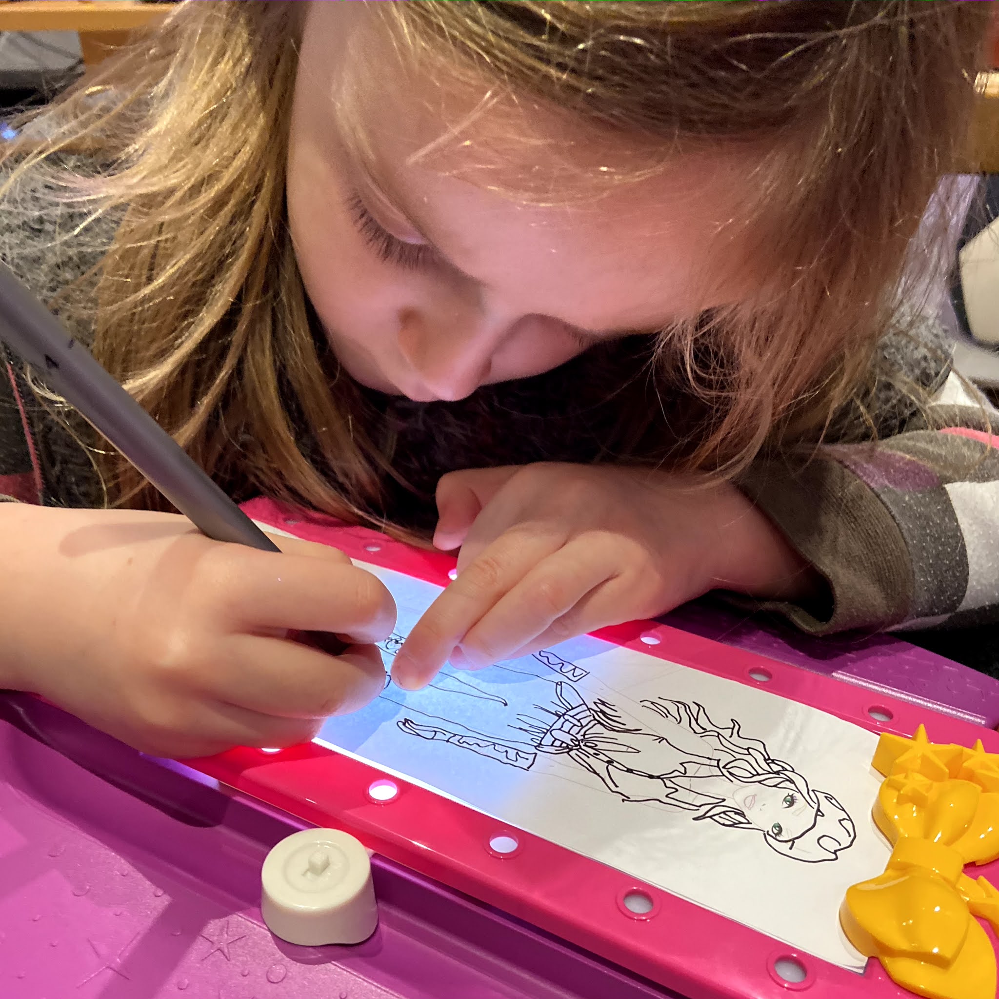 Joue les stylistes avec Looky Studio ! - Julesetmoa