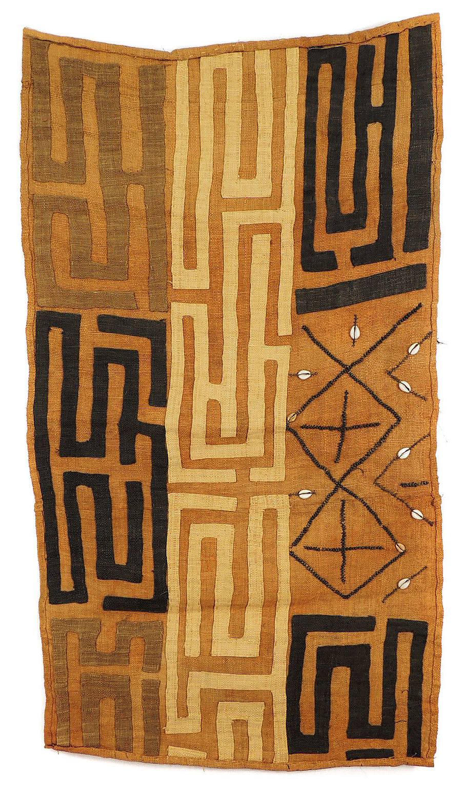 KUBA DESIGNS AT THE HEART OF AFRICA