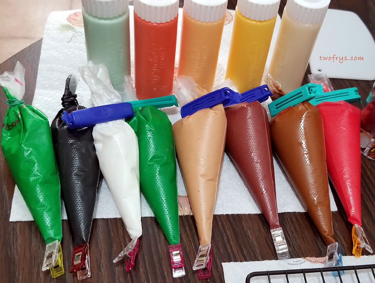 Two Frys: Pumpkin Maple Fall Theme Cookies