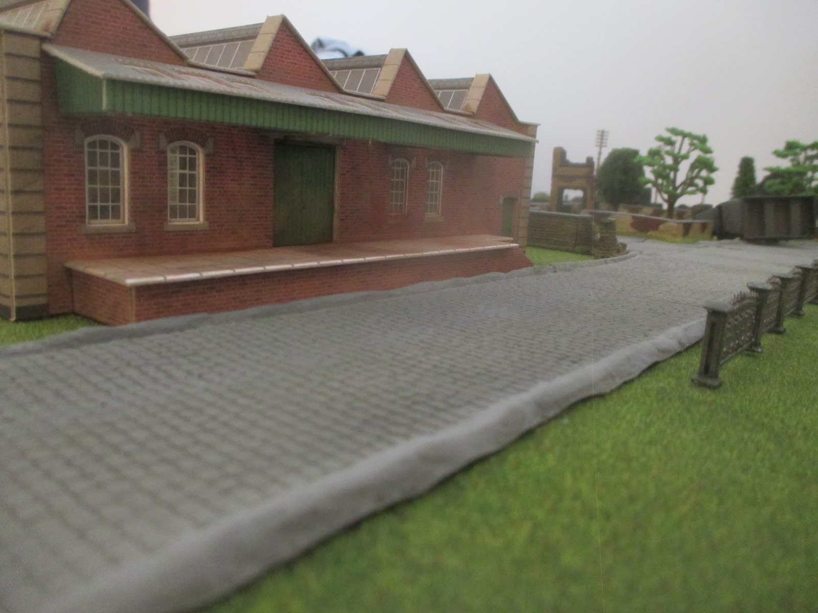 The Miniatures Man: Cardboard buildings from Metcalfe