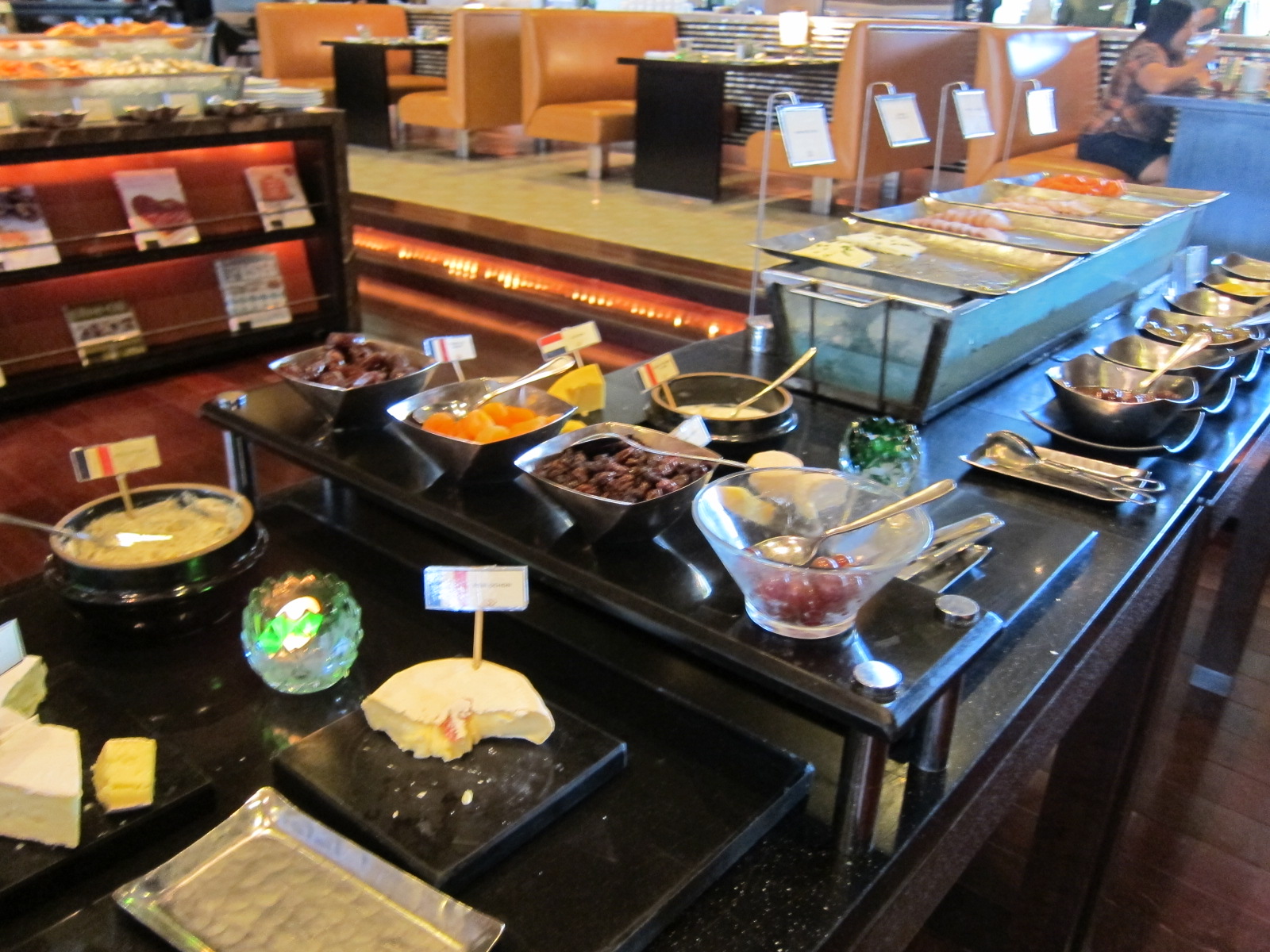 Jessica Choy: Sofitel Buffet