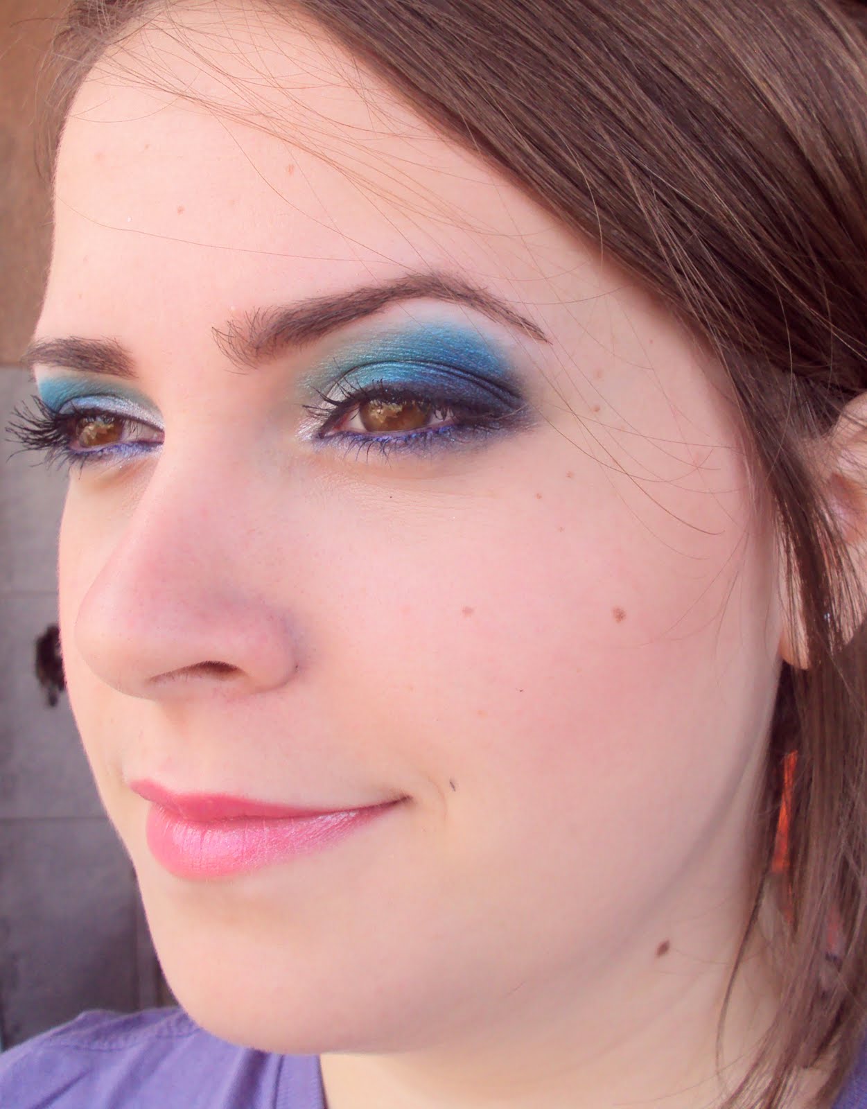 Fun Makeup Artist: Tutorial: Make Azul