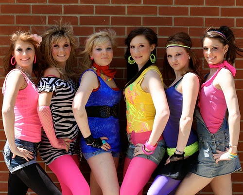 Dunia Fashion: Perkembangan Fashion Dari MAsa Ke Masa