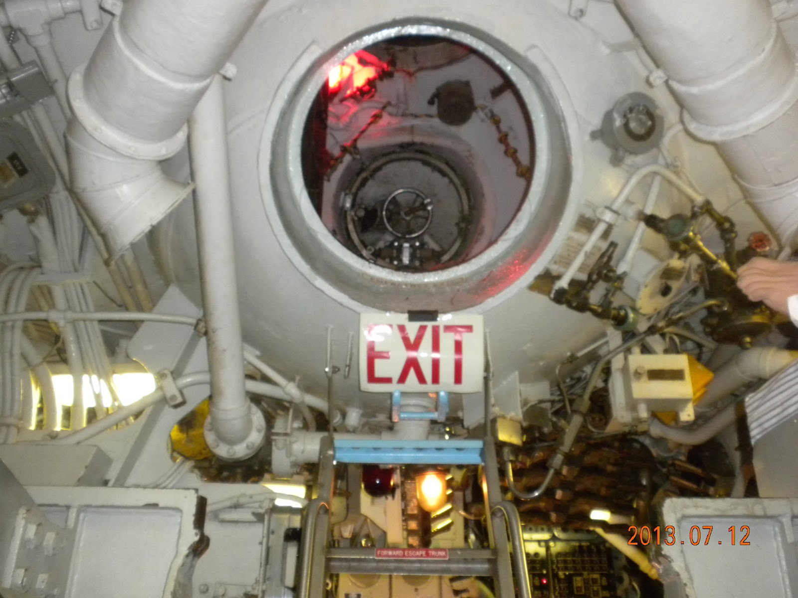 Don's trip through the U.S. and beyond.: Submarine pictures