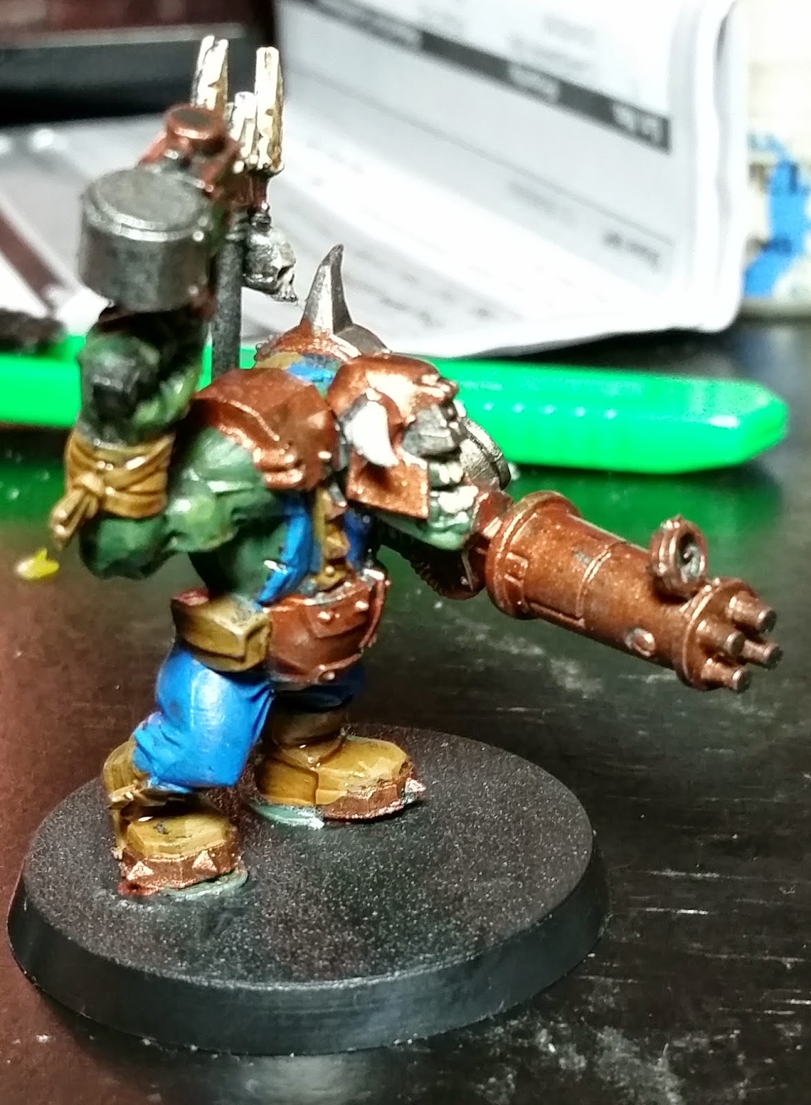 40K For the Win: WIP: Slapping paint on the flash Gitz