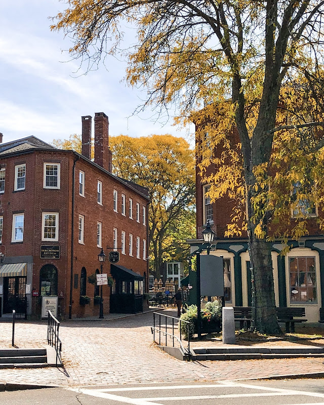20 Charming New England Towns to Visit in the Fall — Sincerely Molly