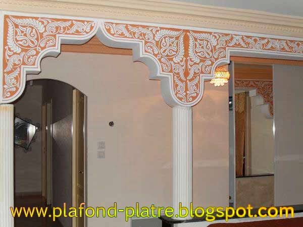 Décoration colonnes en plâtre sculpté - Faux Plafond Platre Design
