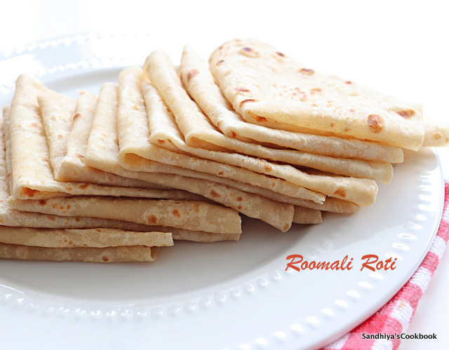 Sandhiya's Cookbook: Rumali Roti | Roomali Roti