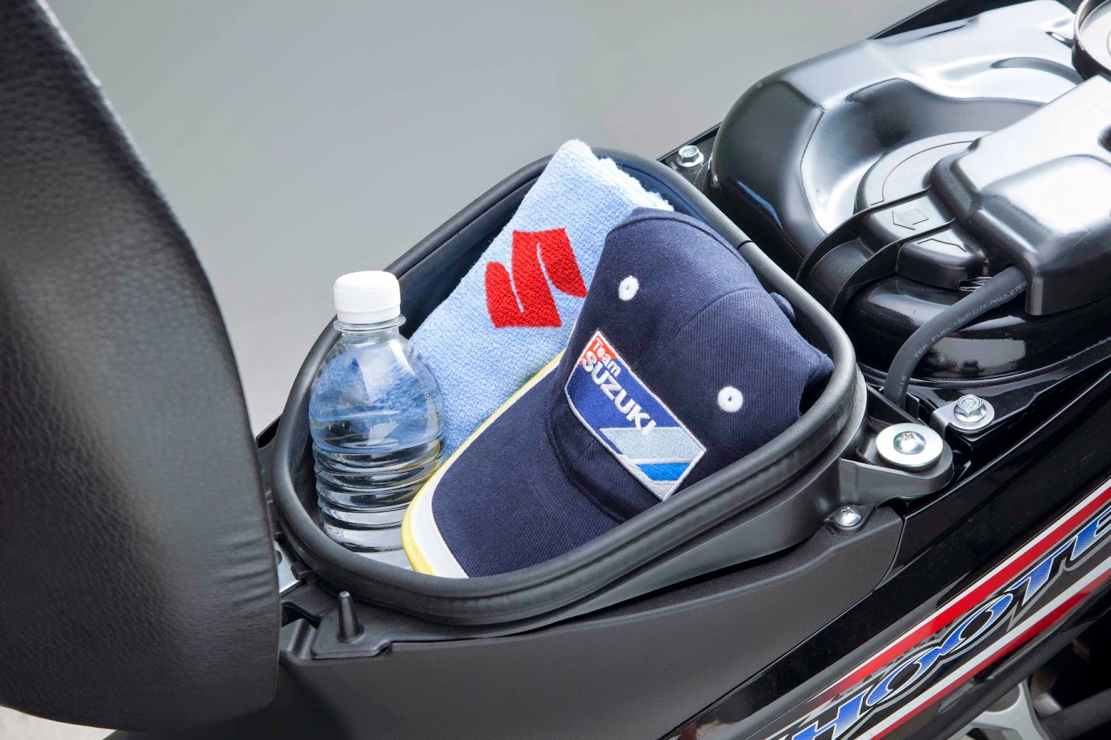 motorev.com.my: SUZUKI LANCARKAN SMASH Fi