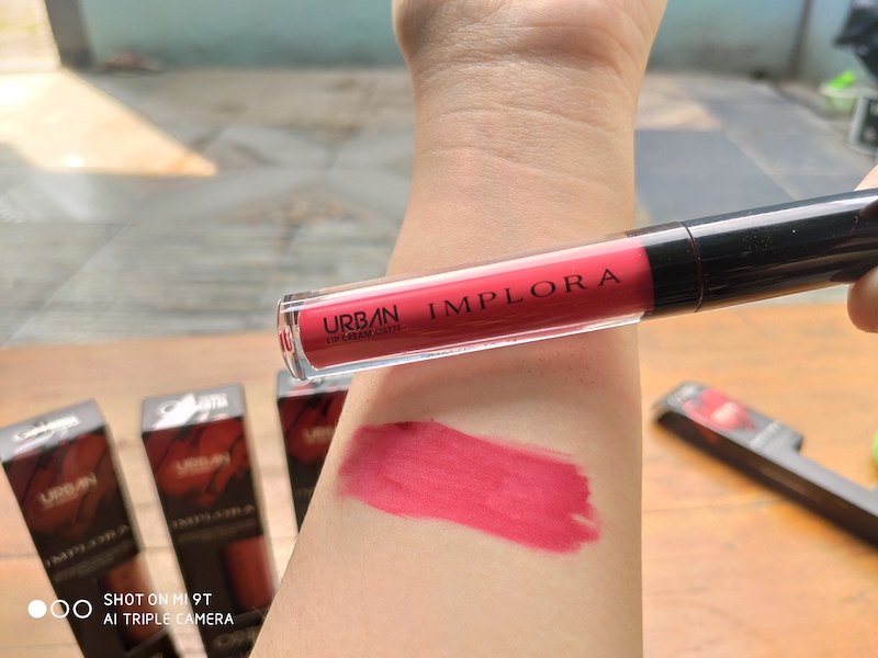 Review Implora Urban Lip cream, Cantik dan Harga Terjangkau - Kisah Foto
