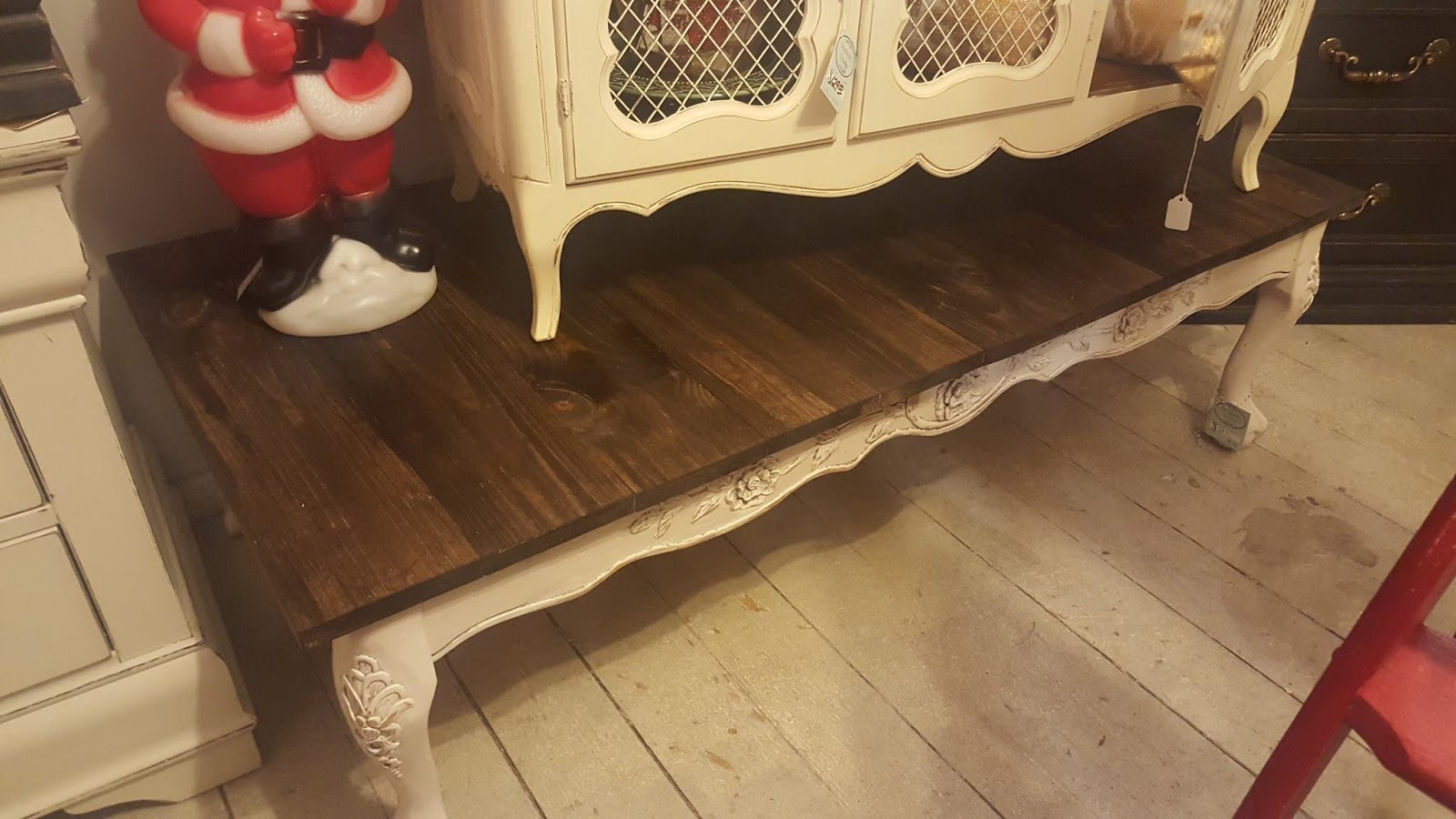 Ramshackled Treasures: Decorating Your Living Room with Ramshackled ...