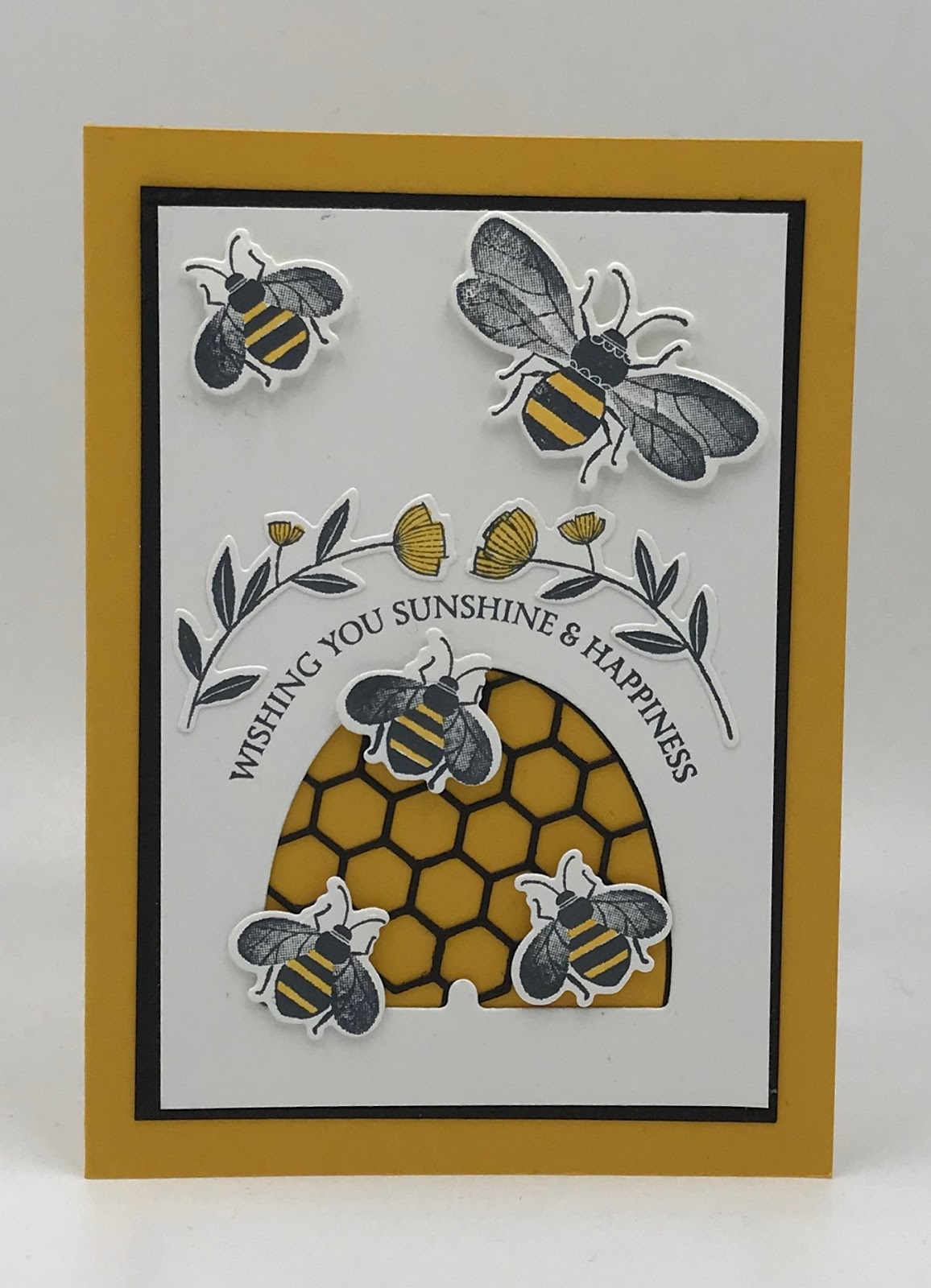 JD Papercrafts: Simple Stamping Honey Bee Cards