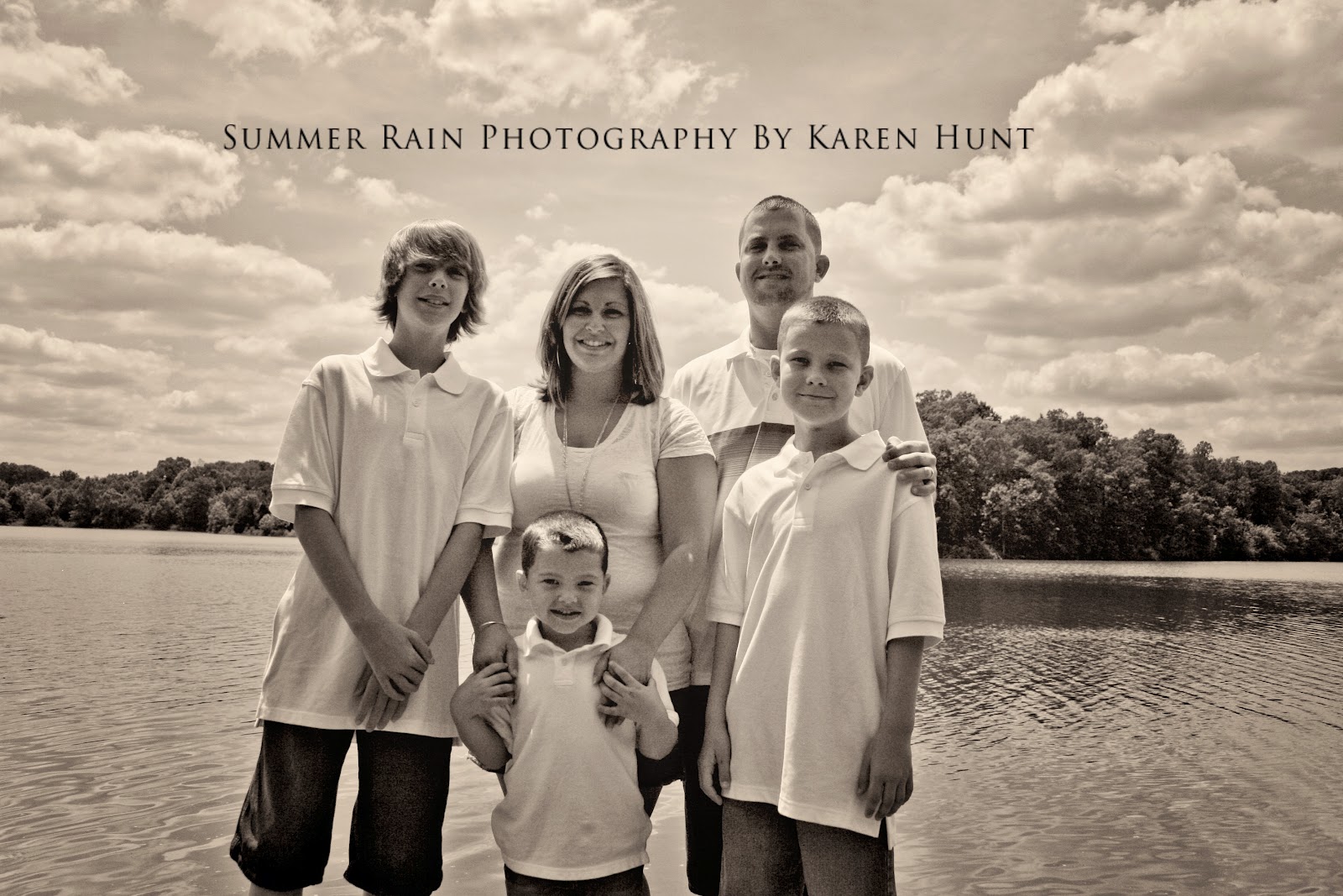 Summer Rain Photography by Karen Hunt : The Utterback Family
