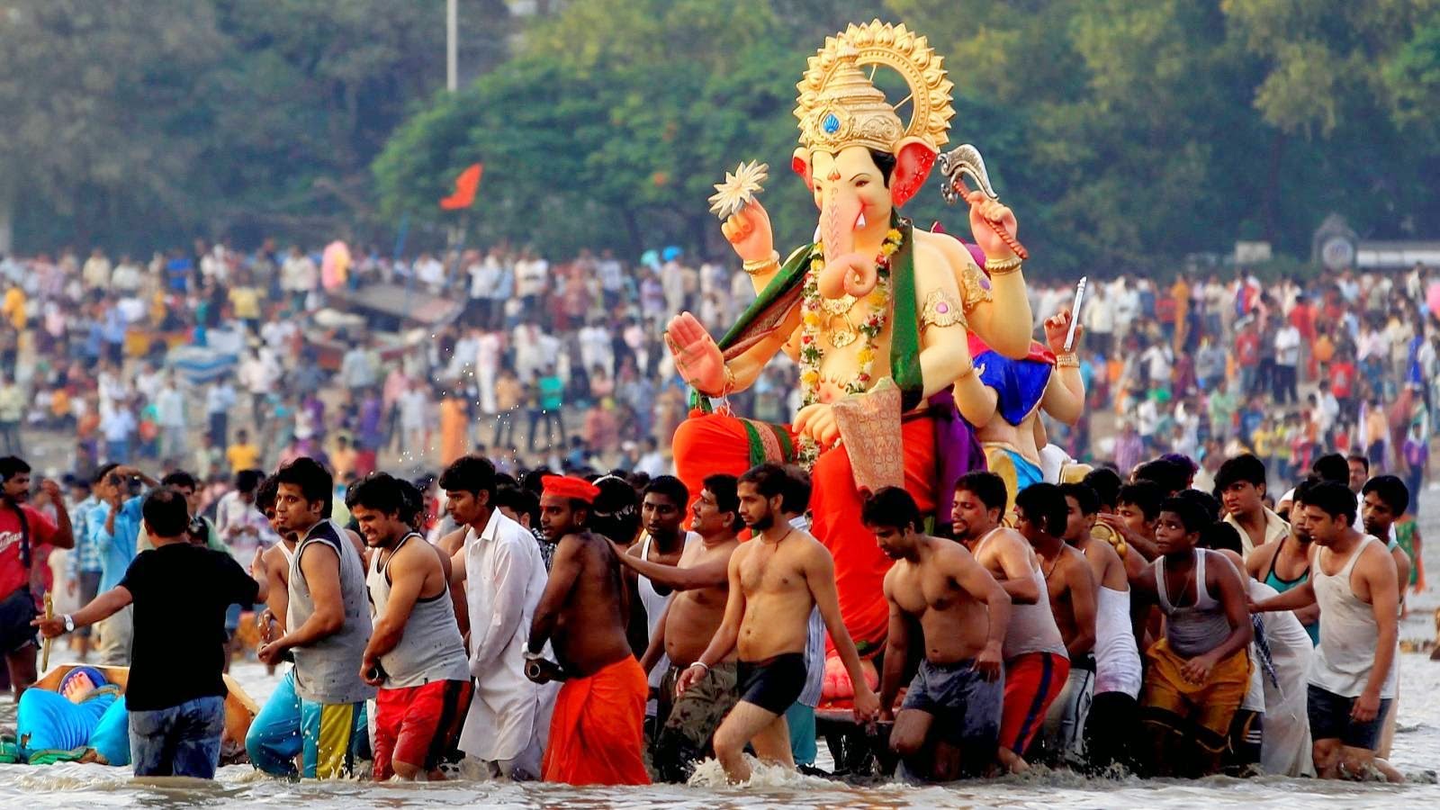 एक मराठी माणूस Ek Marathi Manoos: महाराष्ट्रातील हिंदू सण २०१५ ...