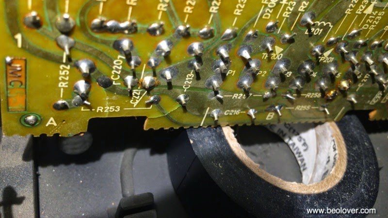 beolover: Beomaster 8000: Rebuilding the Output Stages, Cracked PCB ...